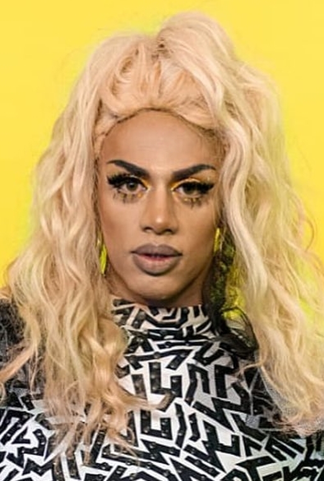 Fotos | Sasha Zimmer | Artista | Filmow