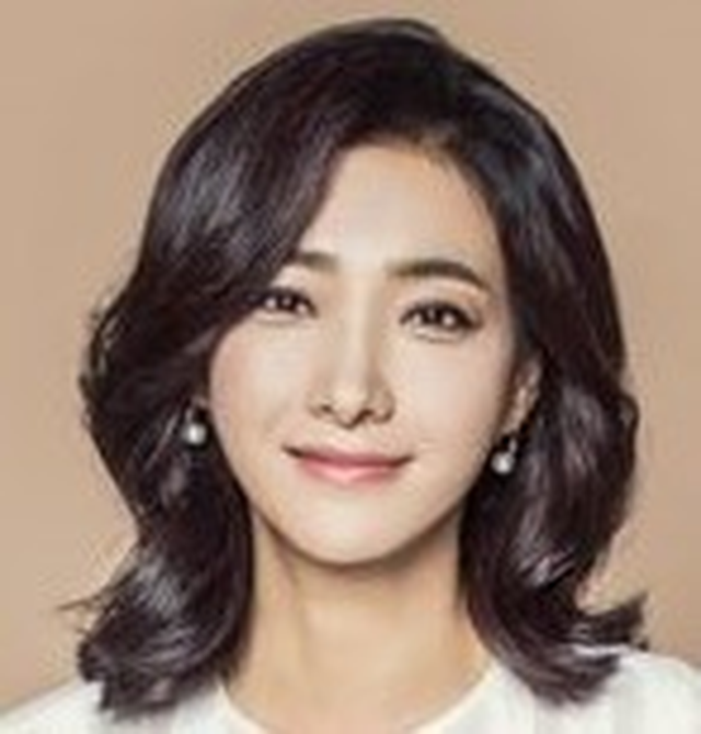 Fotos | Park Hyun Jung | Artista | Filmow