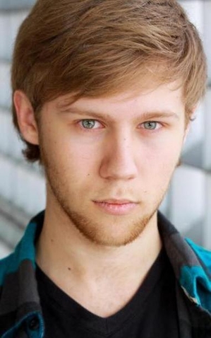 Aaron Christian Howles (3 de Julho de 1993) | Artista | Filmow