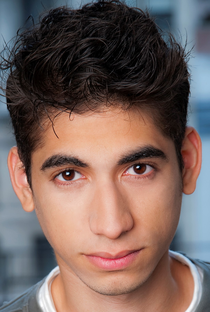 Alexander Flores (14 de Janeiro de 1990) | Artista | Filmow