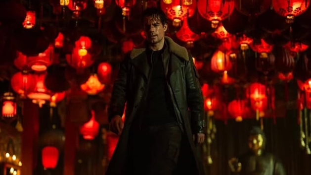 Henry Cavill revela primeiras imagens do reboot de Highlander ...