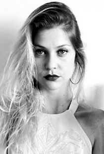 Christiana Ubach (14 de Abril de 1987) | Artista | Filmow