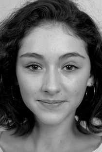Emily Kusche (15 de Janeiro de 2002) | Artista | Filmow