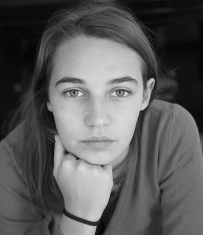 Lola Saint-Gilles | Artista | Filmow