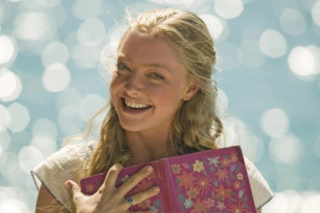 Amanda Seyfried fez 6 testes para "Wicked" antes de perder para Ariana ...