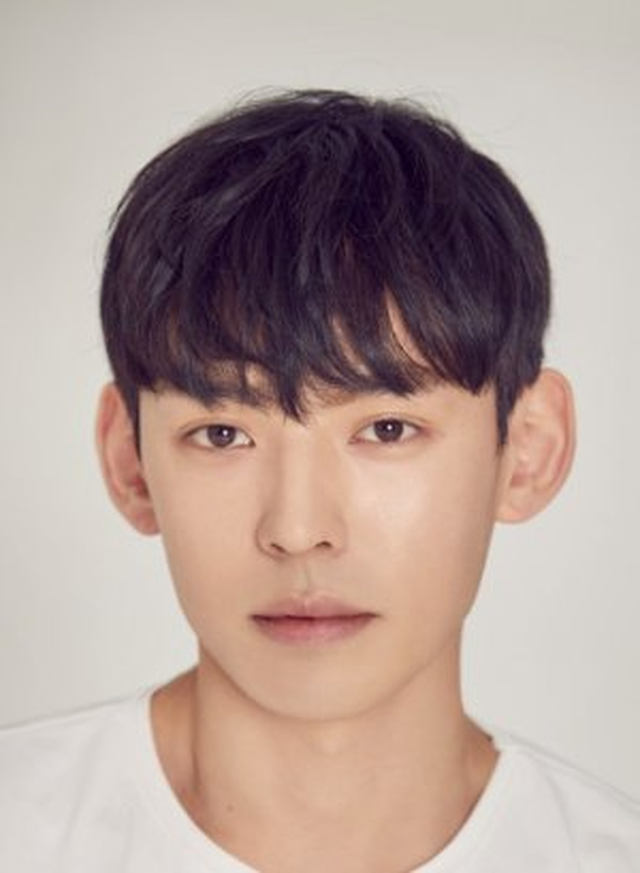 Fotos | Kang Hyung Suk | Artista | Filmow