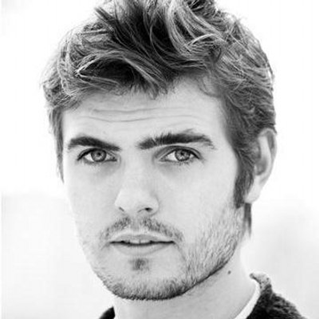 Alex Roe (18 de Junho de 1990) | Artista | Filmow