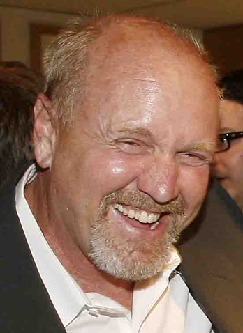 J. Michael Riva (28 de Junho de 1948) | Artista | Filmow