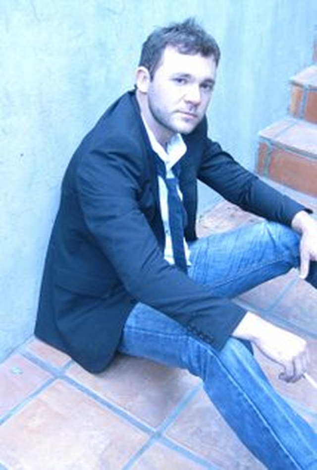 Austin Hébert | Artista | Filmow