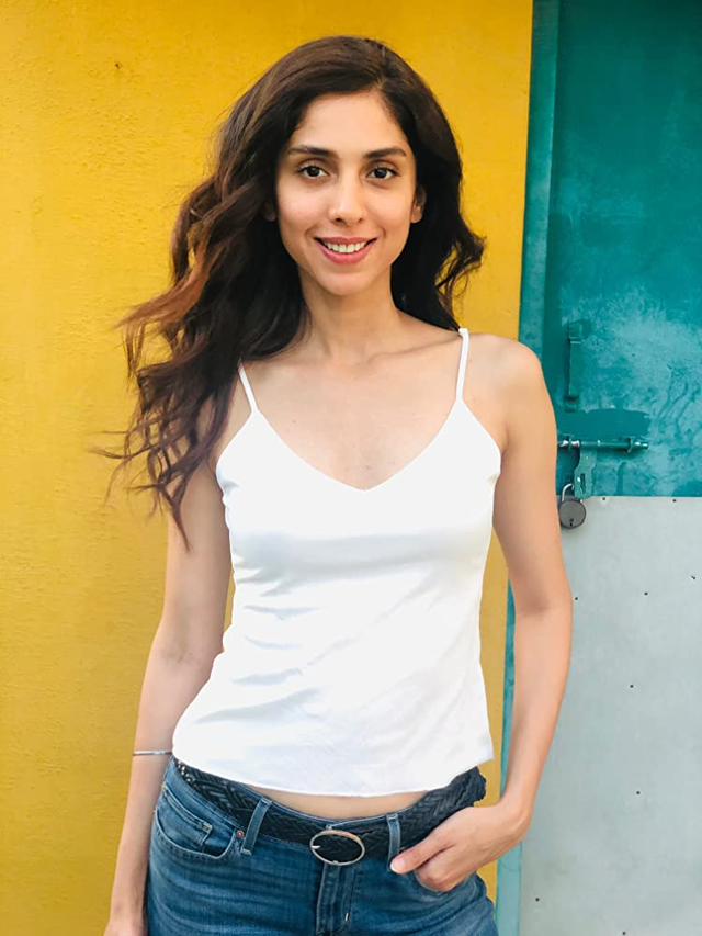 Fotos | Pooja Bhamrrah | Artista | Filmow