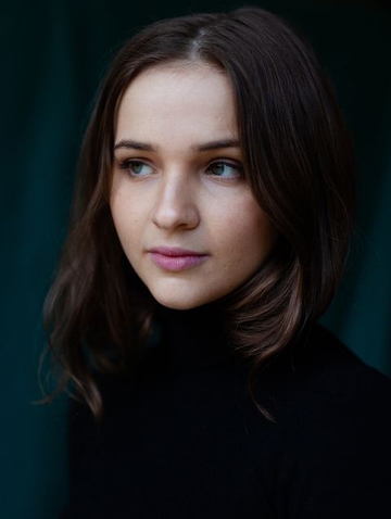 Lisa Vicari (11 de Fevereiro de 1997) | Artista | Filmow