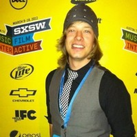 Thom Newell | Artista | Filmow