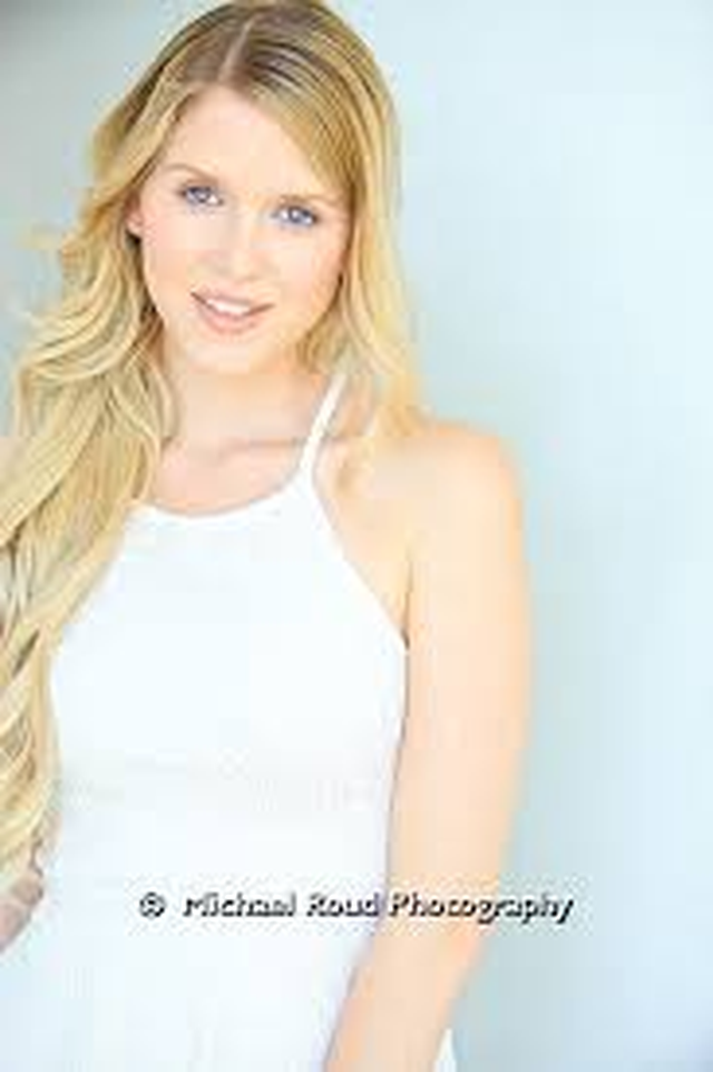 Fotos | Jessica Strand | Artista | Filmow