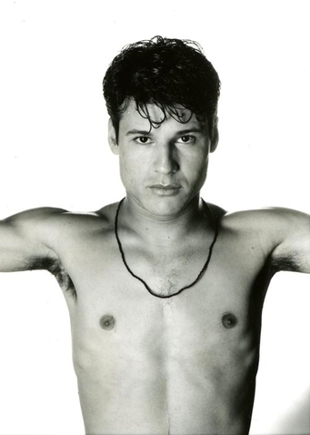 Dinho (5 de Março de 1971) | Artista | Filmow