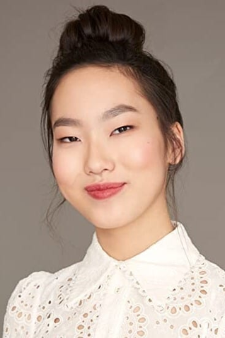 Madison Hu (2 de Junho de 2002) | Artista | Filmow