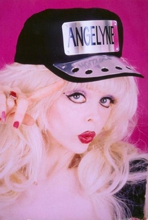 Angelyne | Artista | Filmow
