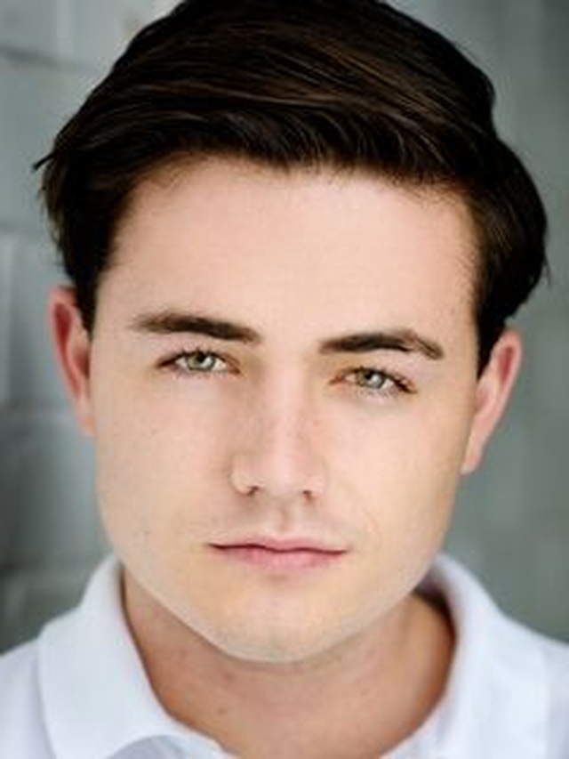 Luke Cosgrove (24 de Abril de 1994) | Artista | Filmow