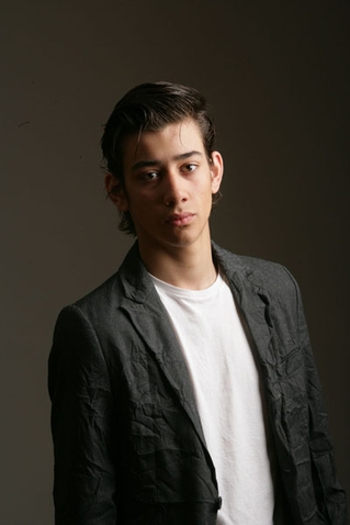 Max Baldry | Artista | Filmow