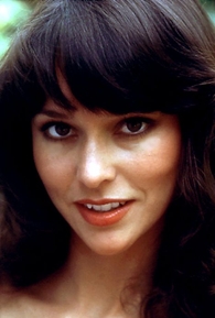 Vicki McCarty (I) (13 de Janeiro de 1954) | Artista | Filmow