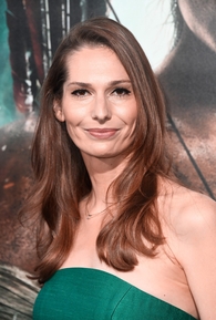 Geneva Robertson-Dworet | Artista | Filmow