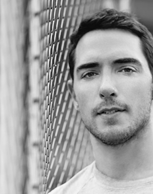 Fotos | David Robert Moore | Artista | Filmow