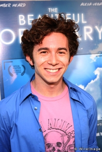 Aaron Himelstein (10 de Outubro de 1985) | Artista | Filmow