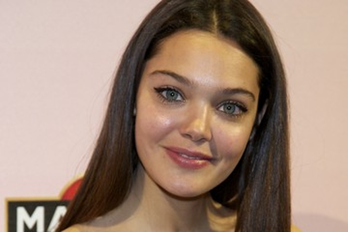 Ana Rujas () | Artista | Filmow