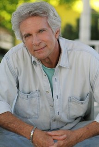 Mark Schneider | Artista | Filmow