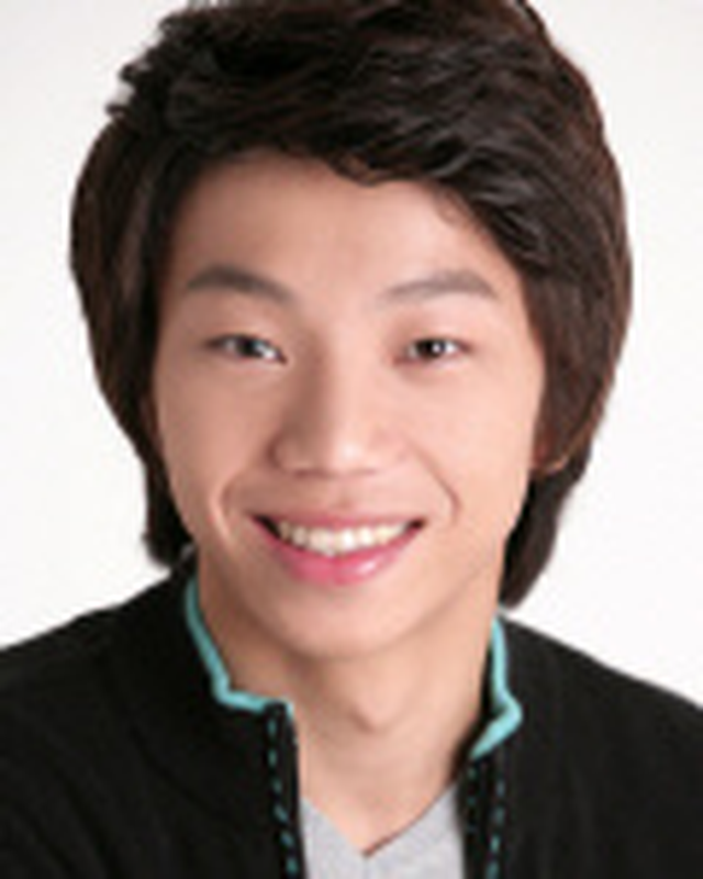 Fotos | Park Hyun-Woo (I) | Artista | Filmow