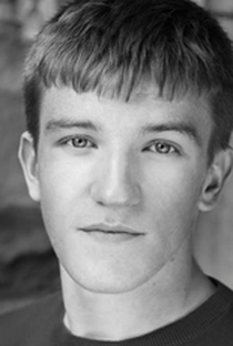 Ewan Mitchell (II) | Artista | Filmow