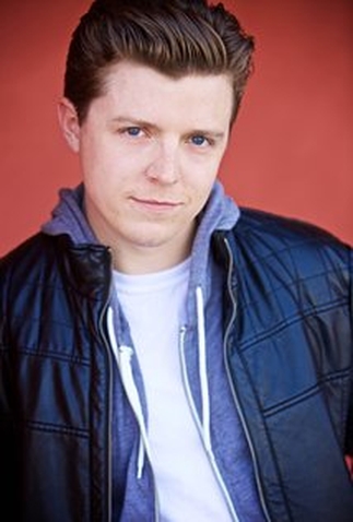 Stephen Anthony Bailey (17 de Agosto de 1987) | Artista | Filmow