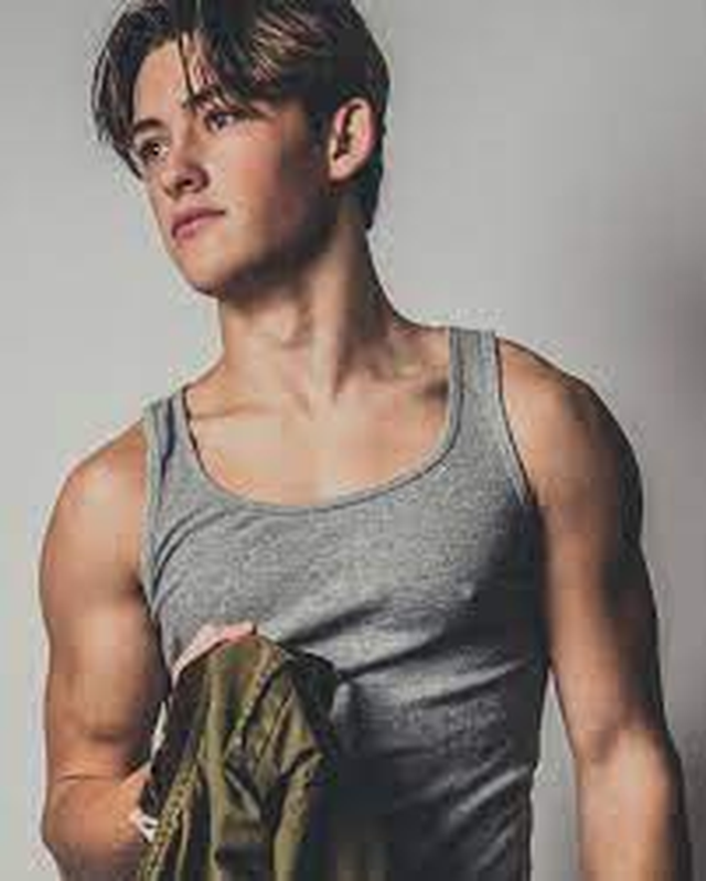 Rainer Dawn | Artista | Filmow