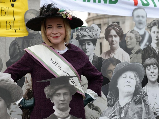 Suffragettes with Lucy Worsley - 4 de Junho de 2018 | Filmow