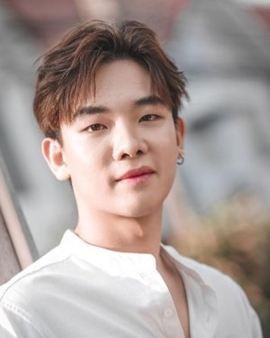 Seng Supachok Vilasmongkolchai (9 de Janeiro de 1998) | Artista | Filmow