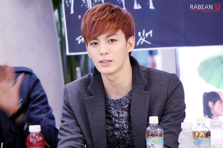 Hongbin (29 de Setembro de 1993) | Artista | Filmow