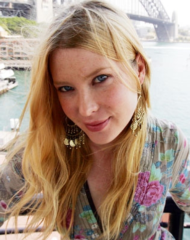 Emma Booth (II) () | Artista | Filmow