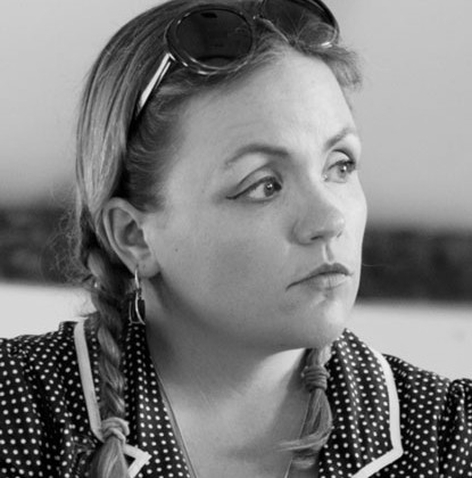 Leah Moore () | Artista | Filmow