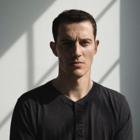 Simon Sears (I) (25 de Janeiro de 1984) | Artista | Filmow