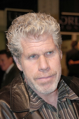 Ron Perlman (13 de Abril de 1950) | Artista | Filmow