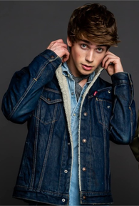 Raphael Ruggero | Artista | Filmow