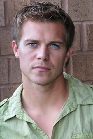 Michael Roark (9 de Maio de 1983) | Artista | Filmow