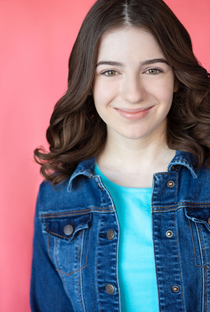 Ava Fields | Artista | Filmow