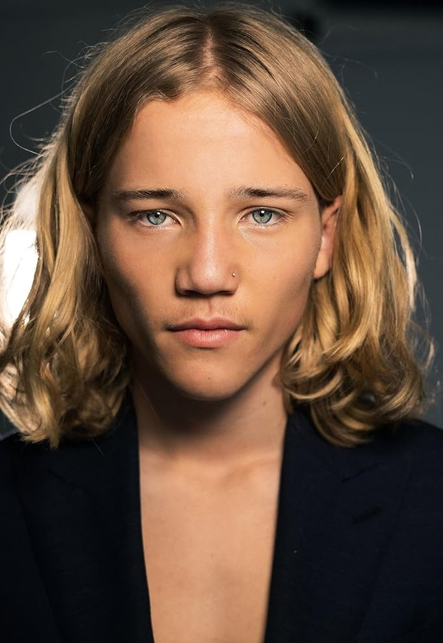 Fotos | Jett Gazley | Artista | Filmow