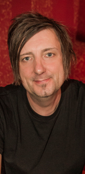 Mark D. Clayden | Artista | Filmow