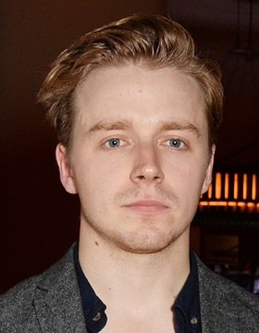 Jack Lowden (2 de Junho de 1990) | Artista | Filmow