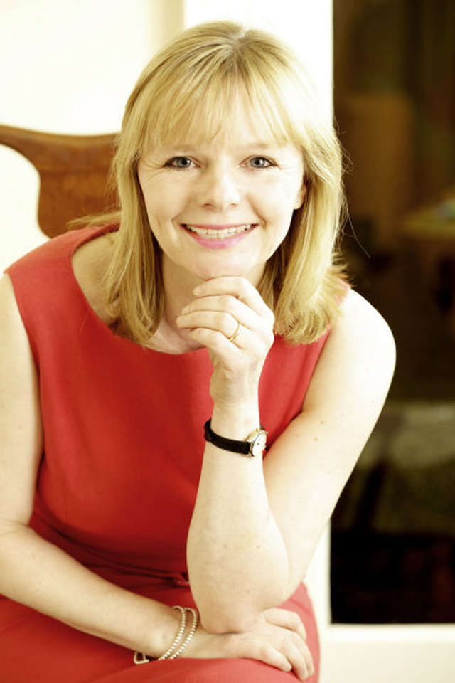 Fotos | Katy Jones | Artista | Filmow