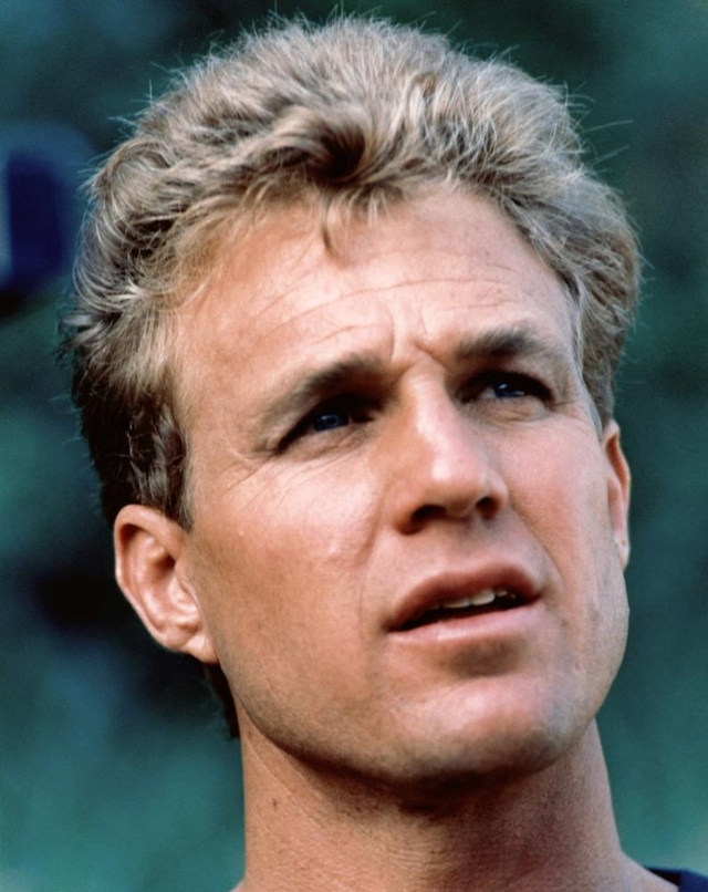 Fotos | Reb Brown | Artista | Filmow