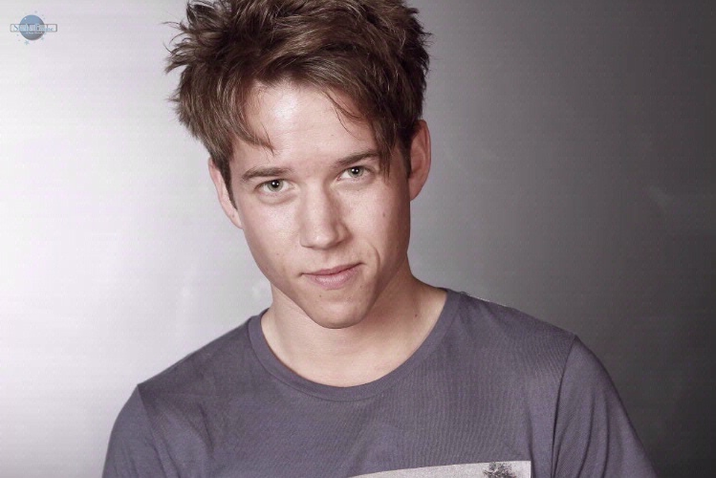 Luca Murphy (9 de Maio de 1987) | Artista | Filmow