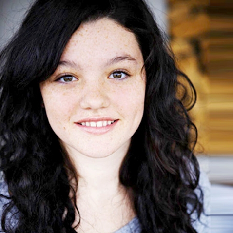 Carly Owen | Artista | Filmow