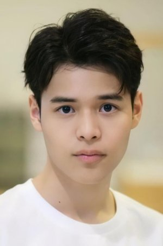 Poon Mitpakdee (4 de Dezembro de 1999) | Artista | Filmow